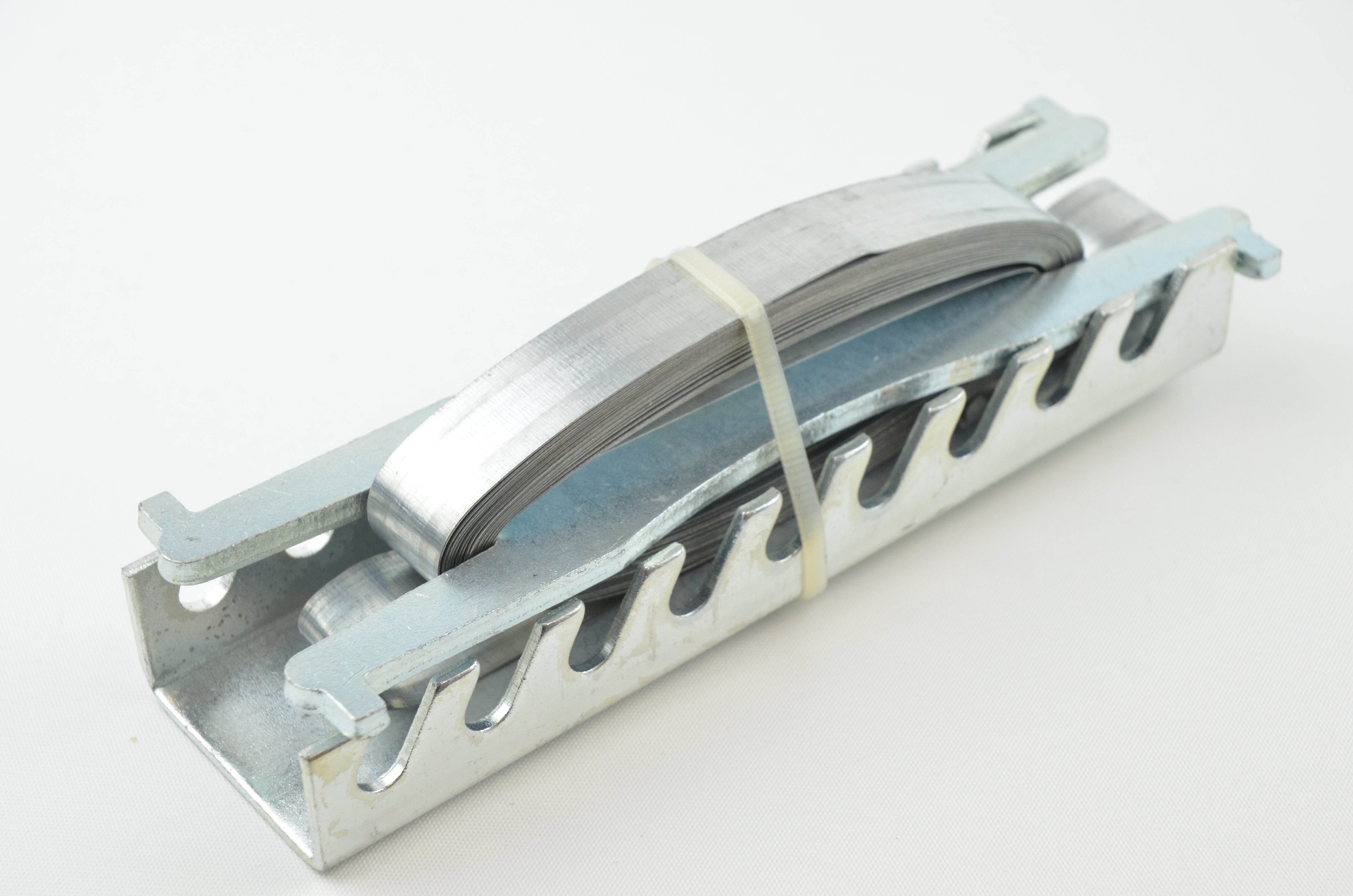 Hive Strap - emlock – The Urban Beehive